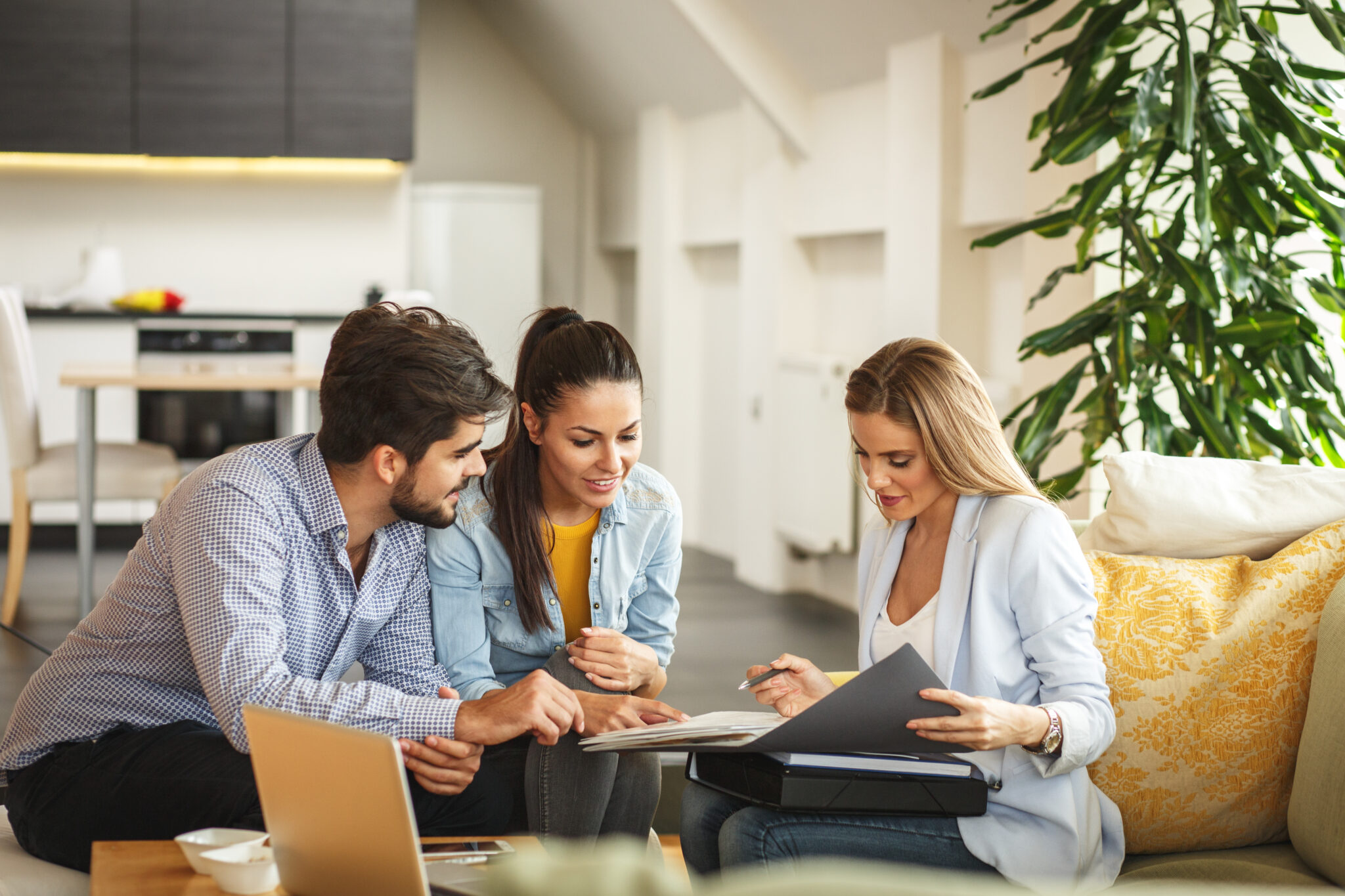 Why New Agents Should Consider Co Listing With An Experienced Agent why-new-agents-should-consider-co-listing-with-an-experienced-agent