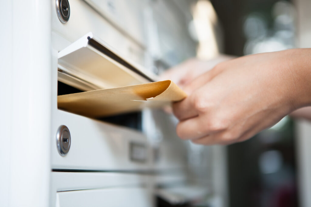 14 Best Real Estate Prospecting Letter Templates (2024 Updated)